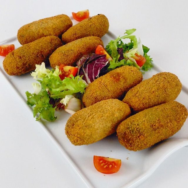 Malaga: PREMIUM TAPAS TOUR Paella, Tapas, Winery & Flamenco - Frequently Asked Questions