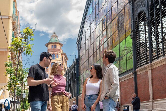 Malaga Private Walking Tour, Alcazaba & Catamaran Cruise - Physical Demands & Practical Tips