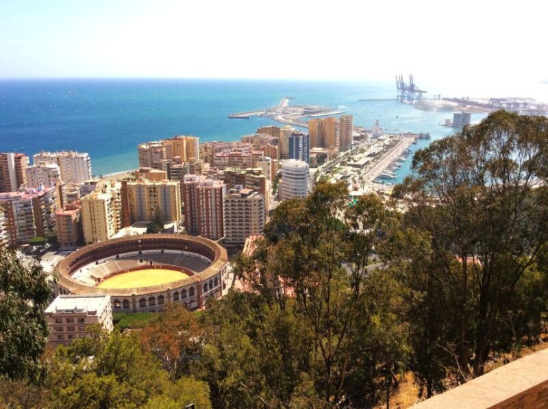 Malaga: Private walking tour - What to Bring
