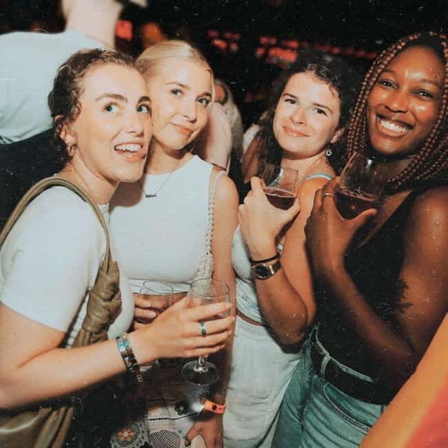 Málaga: Pub Crawl Málaga Madness - Málaga: Pub Crawl Málaga Madness — A Fun Night Out in the City