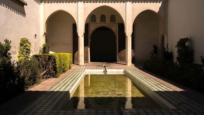 Málaga: Roman Theatre and Alcazaba Guided Tour - The Tour Experience: What to Expect  