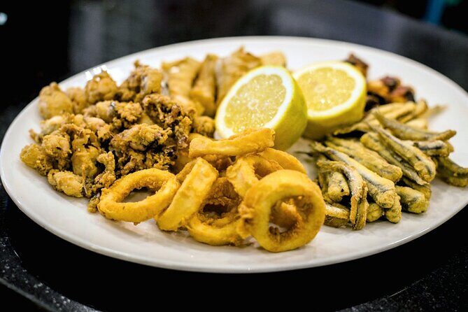 Malaga Sunset Cruise and Restaurant Dinner - Who Will Love This Tour?