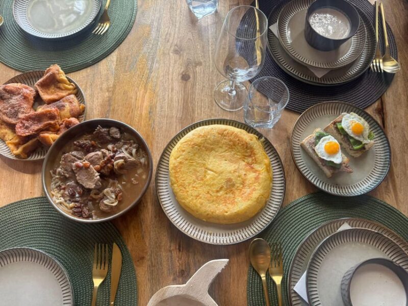 Malaga: The Ultimate Tapas Workshop with Market Visit - In-Depth Breakdown of the Itinerary