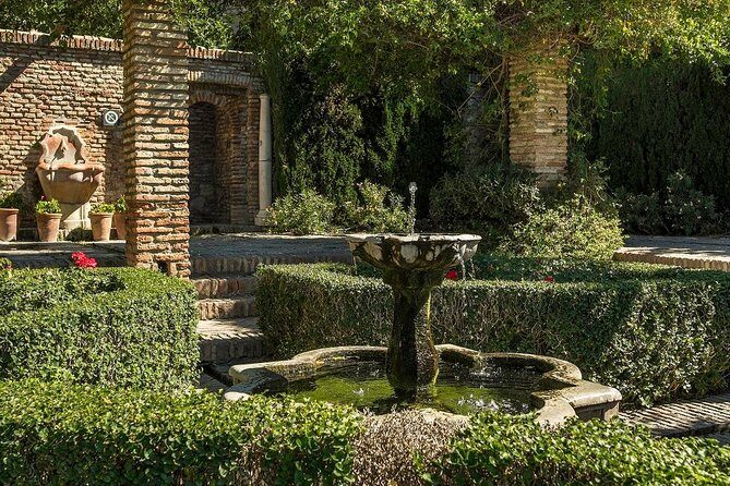 Malaga Tour with Cathedral, Alcazaba and Roman Theatre - FAQ