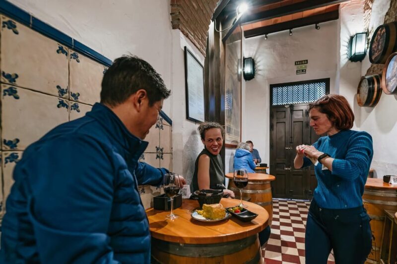 Málaga: Traditional Andalusian Tapas and Wine Tour - Málaga: Traditional Andalusian Tapas and Wine Tour — A Genuine Taste of Local Flavors