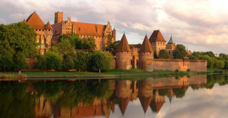 Malbork Castle Tour: 6-Hour Private Tour - FAQ  