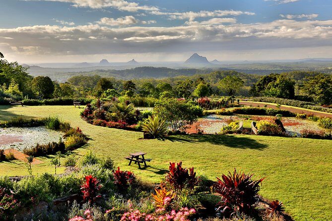 Maleny Botanic Gardens Bird Aviary Experience Ticket - FAQ