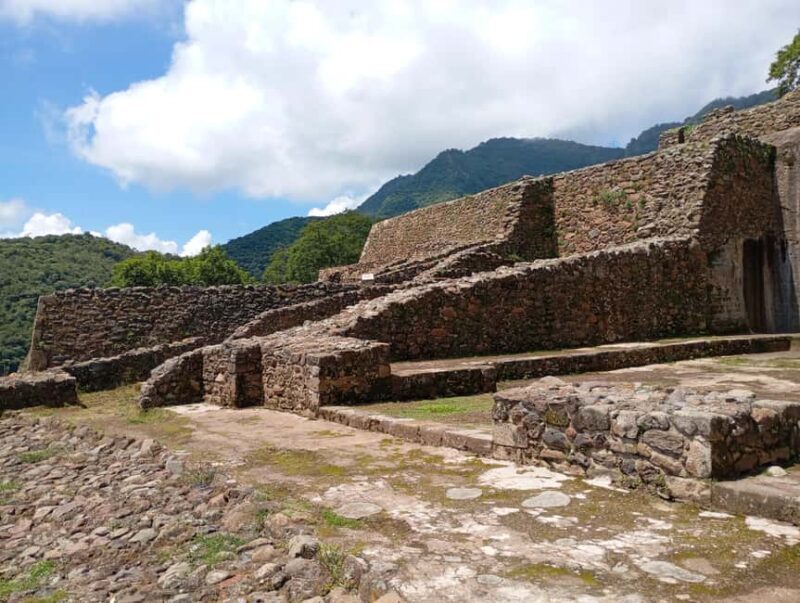 Malinalco Guided Tour with Market Visit - Key Points