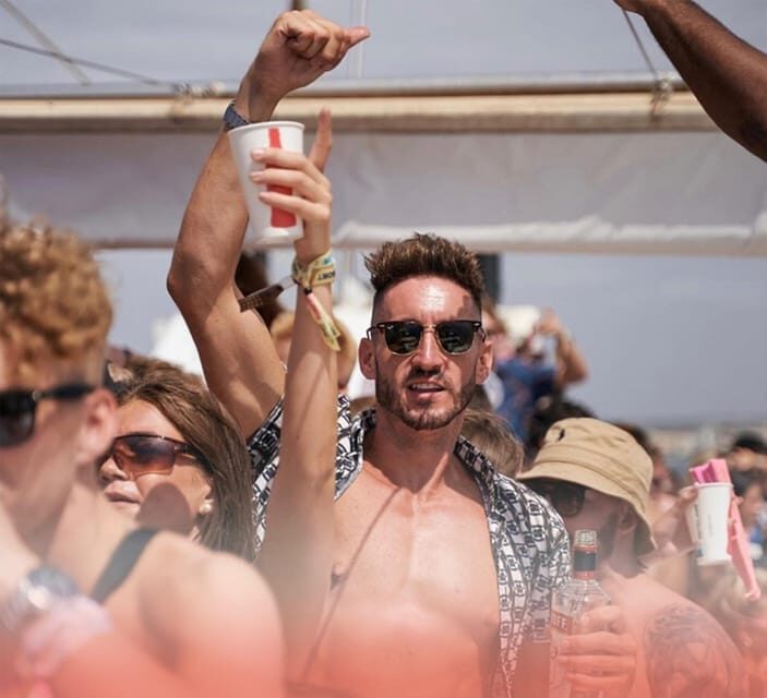 Mallorca: Boat Party with Live DJs, Lunch, & Nightclub Entry - The Crew and Guides