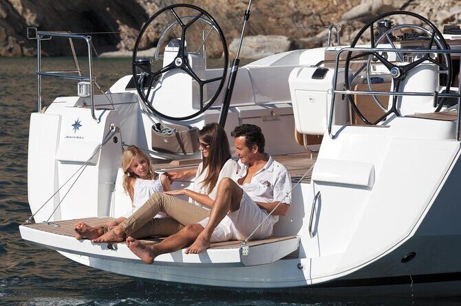 Mallorca Half Day Cruise on a Sailing Boat - Booking and Practical Details