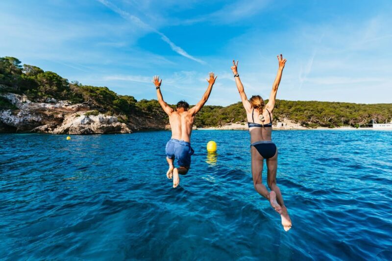 Mallorca: Midday or Sunset Sailing with Snacks and Open Bar - The Scenic and Social Vibe