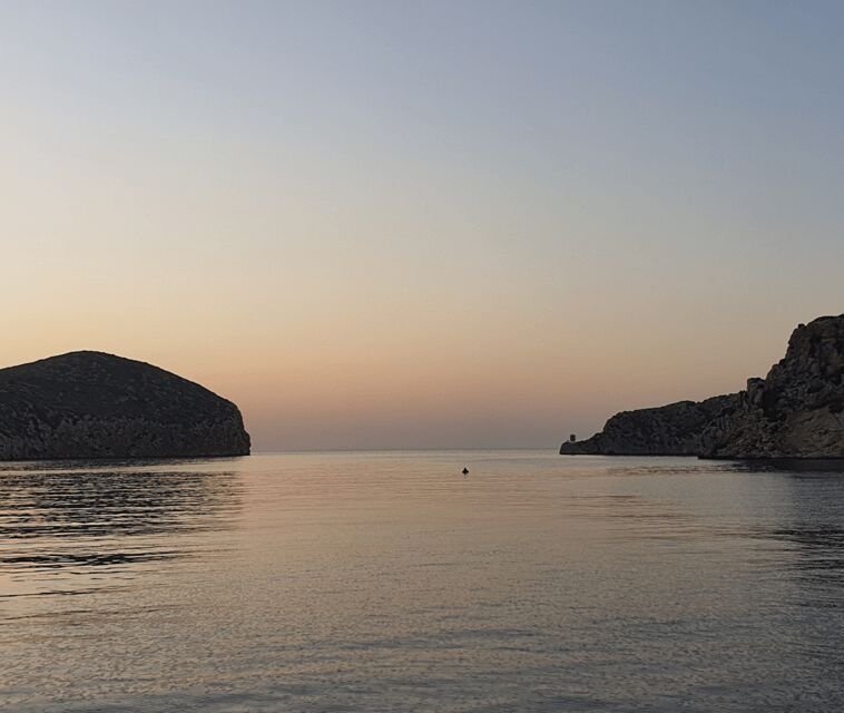 Mallorca: Sunset Pizza Boat Tour Andratx - Dragonera + Snorkel - Key Points