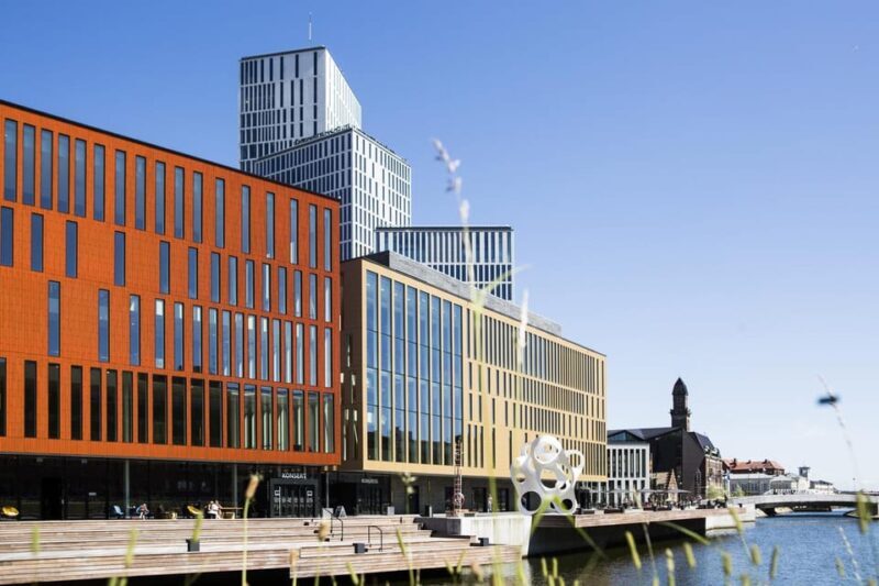 Malmö: Sightseeing and Landmarks tour by bike - The Sum Up