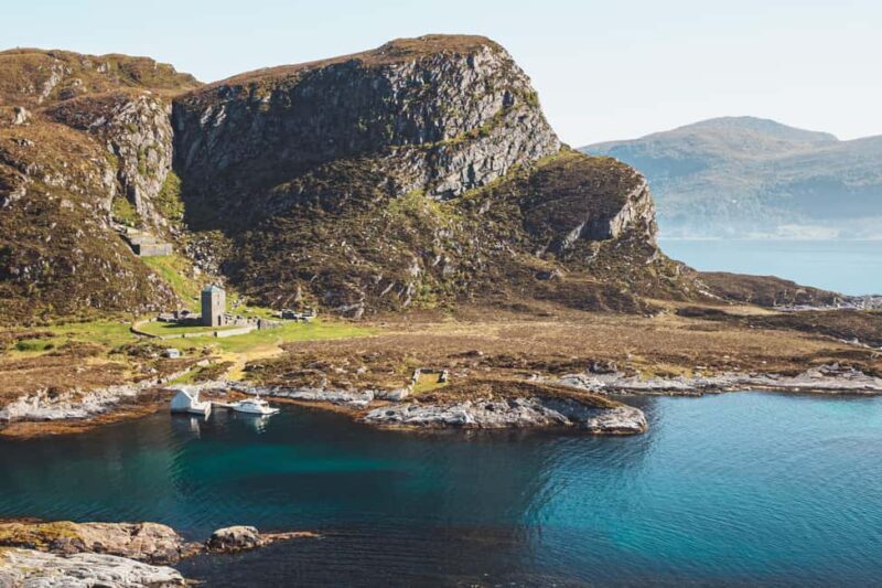 Måløy: Scenic boat tour with guided stop on Selja Monastery - Key Points