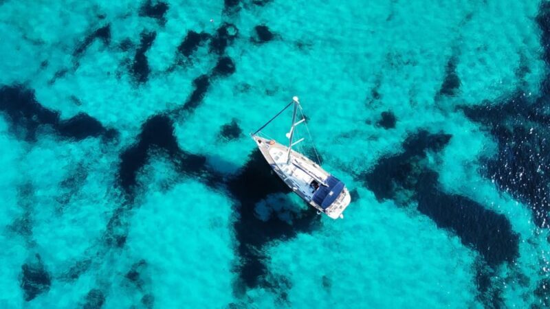 Malta Gozo Comino: Full Day Sailing Charter - Key Points