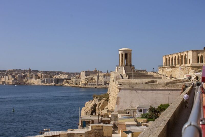 Malta: Hop-On Hop-Off Bus Tours - Key Points