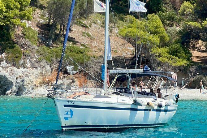 Mamma Mia Island Sailing Cruise from Skiathos (Small Group) - Food & Drinks: Greek Flavors at Sea
