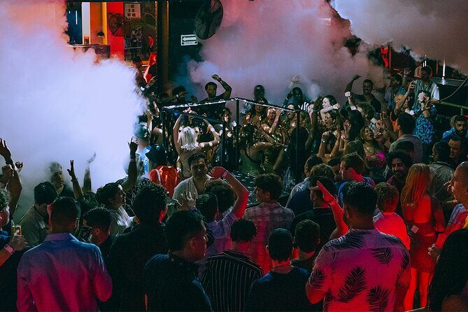 Mandala Cancun with Unlimited Drinks - Who Would Love This Experience?