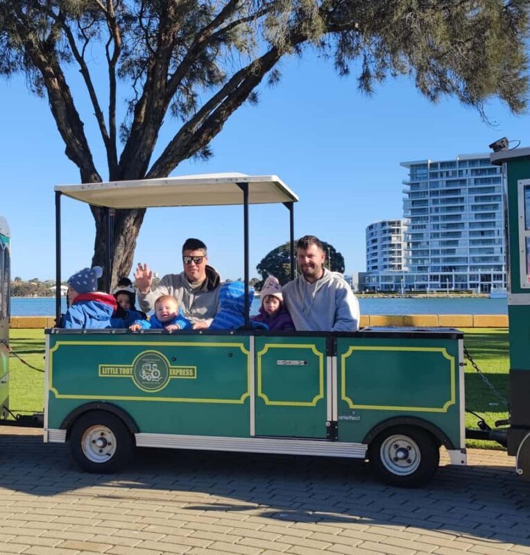 Mandjar Bay - Mini Toot - Who Should Consider This Tour?