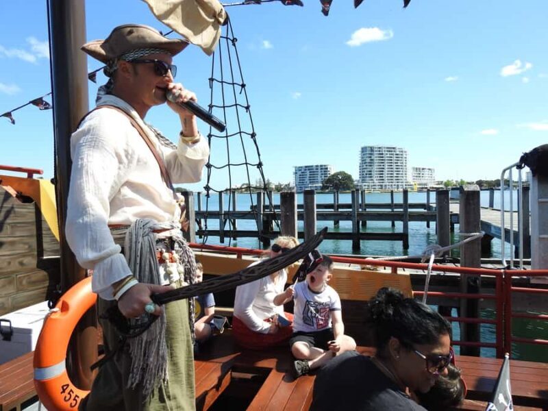 Mandurah Pirate Cruise - Who Is This Tour Best For?