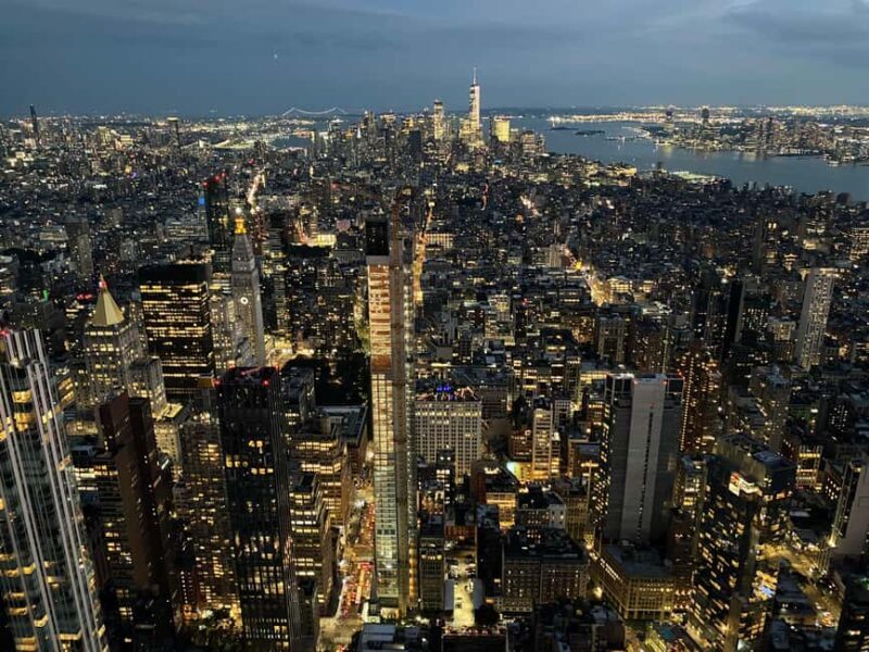 Manhattan; 5th avenue stroll & sunset at Empire State - Key Points