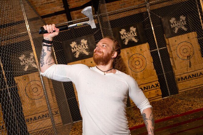 MANIAX Melbourne CBD - Axe Throwing Session 1 Hour - Key Points
