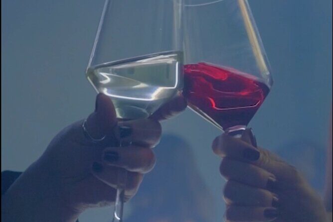 Manicure, Pedicure and Wine Tasting Experience - Practical Details