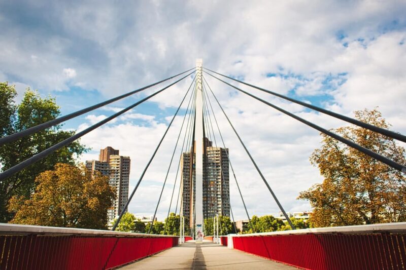 Mannheim: Express Walk with a Local in 60 minutes - What You Can Expect from the Tour  
