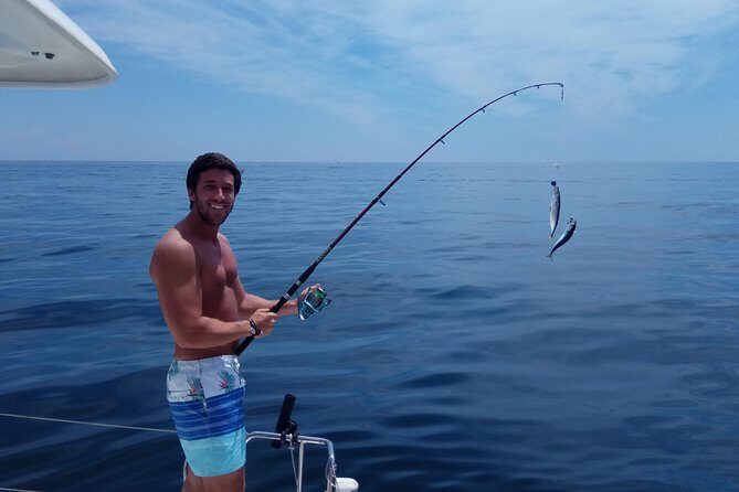 Marbella 2 - hour Catamaran Group Excursion with Dolphin Watching - FAQ