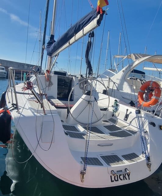 Marbella: Dolphin-Watching Sailboat Trip with Drinks, Snacks - Punctuality and Group Size
