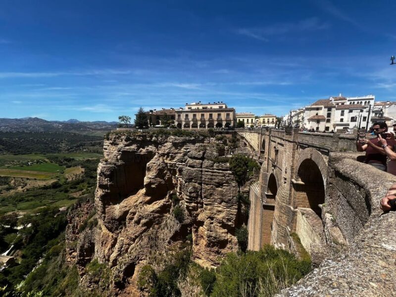 Marbella/Estep. Private VIP-Tour Ronda incl. Tapas & Drinks - The Journey to Ronda: What to Expect