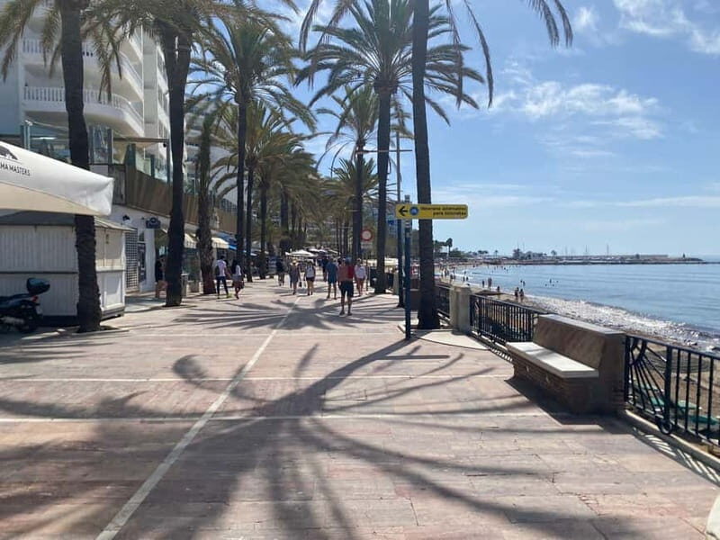 Marbella: Exclusive private premium bike tour to Puerto Banus - Puerto Banús: The Glittering Finale