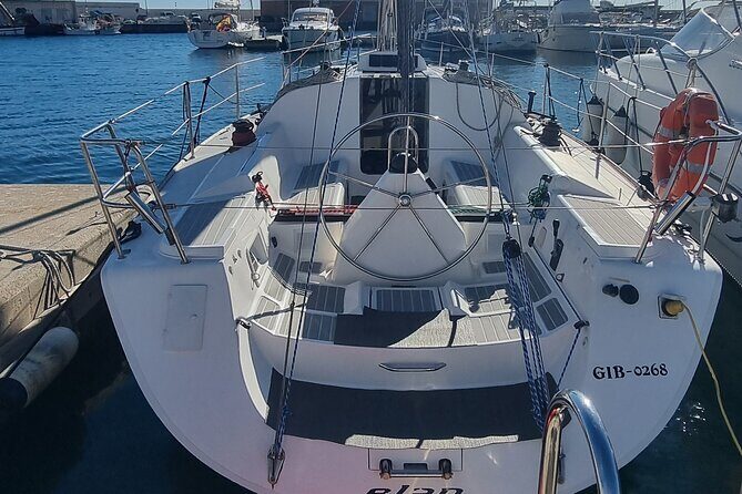 Marbella sailboat rental, dolphins, drinks and snacks - 2 hours - Who is this tour perfect for?