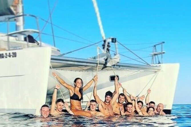 Marbella Small Group Catamaran with Dolphin Watching - Key Points