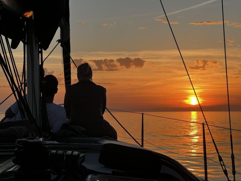 Marbella: Sunset Sailing Trip with Drinks and Snacks - A Close Look at the Marbella Sunset Sailing Experience