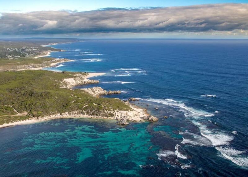 Margaret River: 60 min scenic helicopter flight - The Pilot: Knowledge and Care