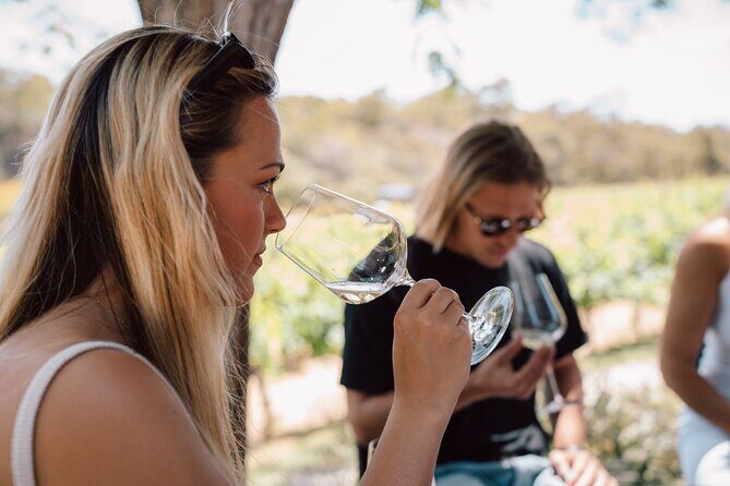 Margaret River Boutique Wine Tour w. Blind Tasting+Italian Lunch - Overview of the Tour Experience