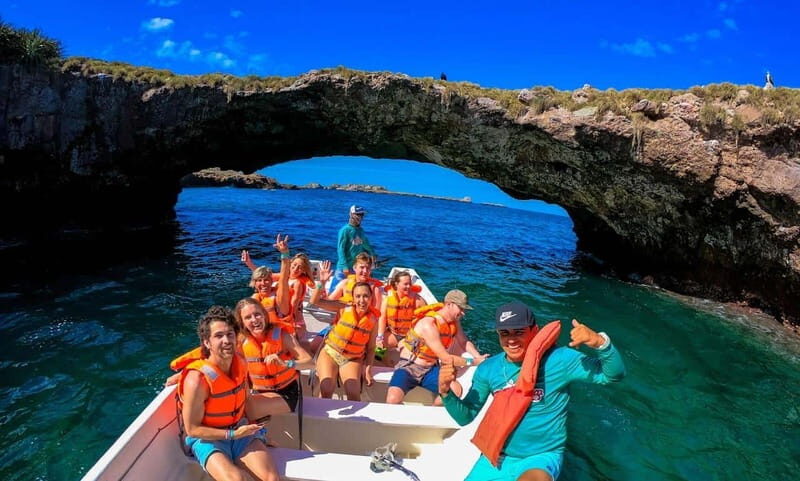 Marieta Islands: Full-Day Tour with Meals and Open Bar - Food, Drinks, and Relaxation