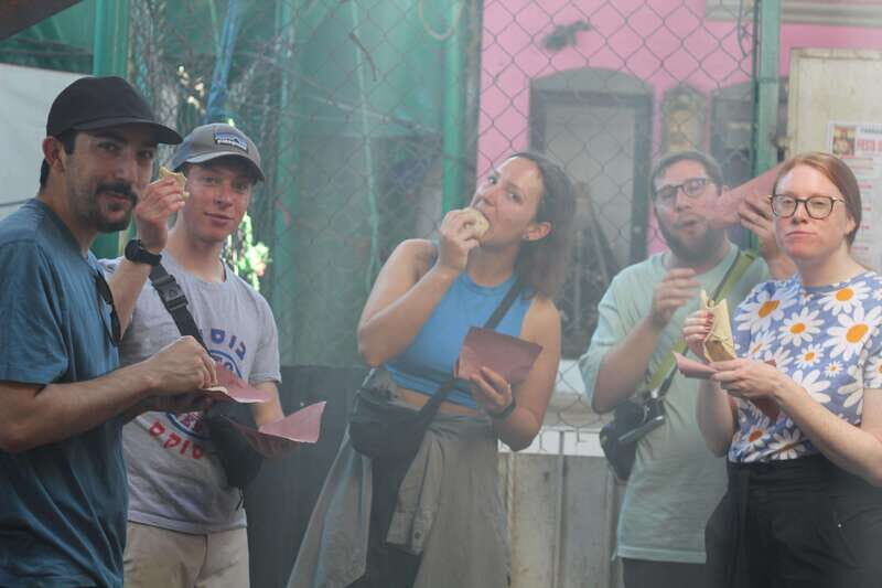 Market tour and all gastronomy included - FAQ