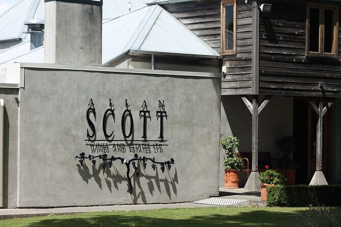 Marlborough Classic Wine Tasting Tour. - Transportation and Group Size