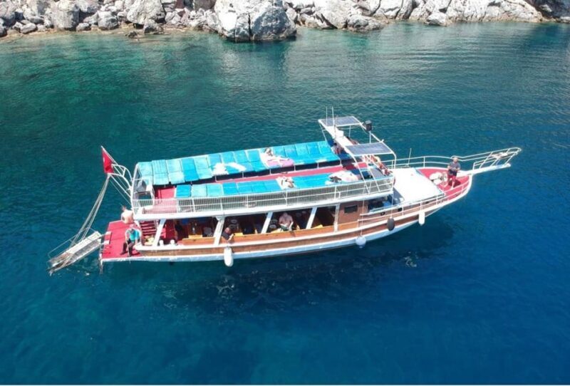 Marmaris Boat Trip Lunch & Unlimited Soft & Alcoholic Drinks - Who Is This Tour Best Suited For?