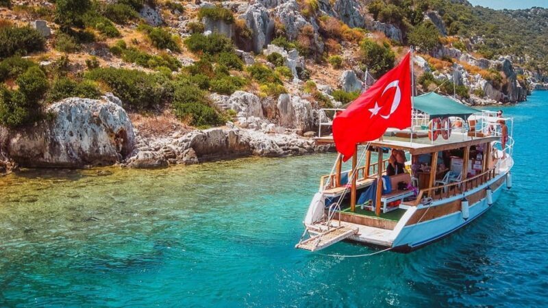 Marmaris Boat Trip Lunch & Unlimited Soft & Alcoholic Drinks - The Sum Up