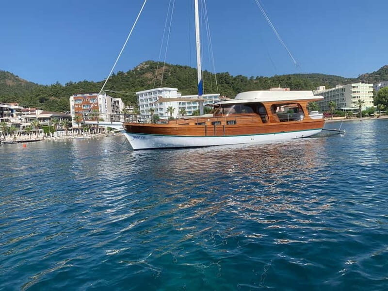 Marmaris: Private Boat Cruise w/ Lunch and Soft Drinks - Key Points