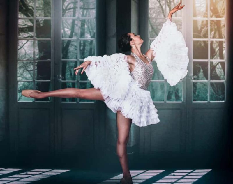 Marseille : Cabaret-Théâtre L'étoile bleue - Key Points