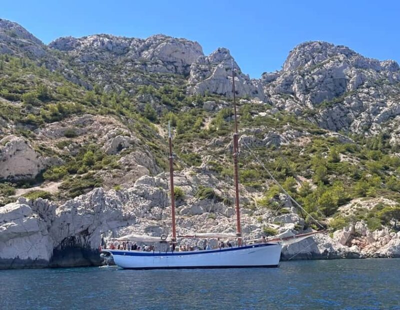 Marseille: Calanques Sailing Cruise with Lunch and Wine - FAQs