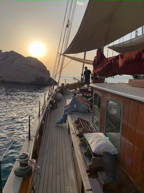 Marseille: Evening sailboat trip to the Calanques du Frioul with buffet and organic wine - An Authentic Coastal Escape in Marseille