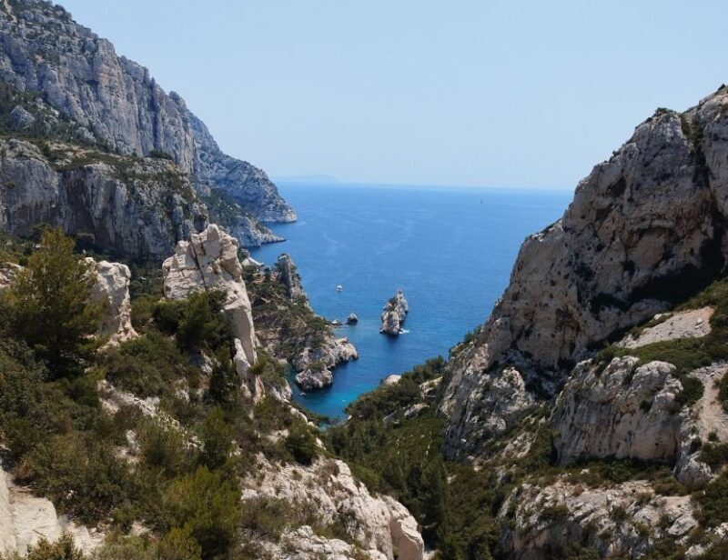 Marseille: Guided Hiking Calanques National Park from Luminy - The Experience in Detail