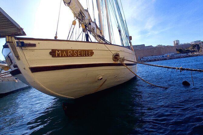 Marseille Guided Tour for 4 Hours with a Bilingual Local Guide - Exploring Marseille in 4 Hours: What to Expect