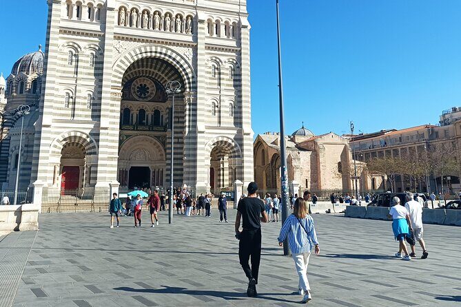 Marseille Private Tour - Stop 3: Palais Longchamp (15 Minutes)