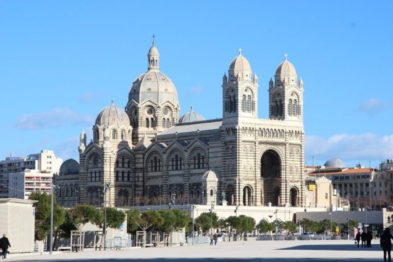 Marseille: Private Walking Guided Tour - Hidden Gems and Off-the-Beaten-Path Sites